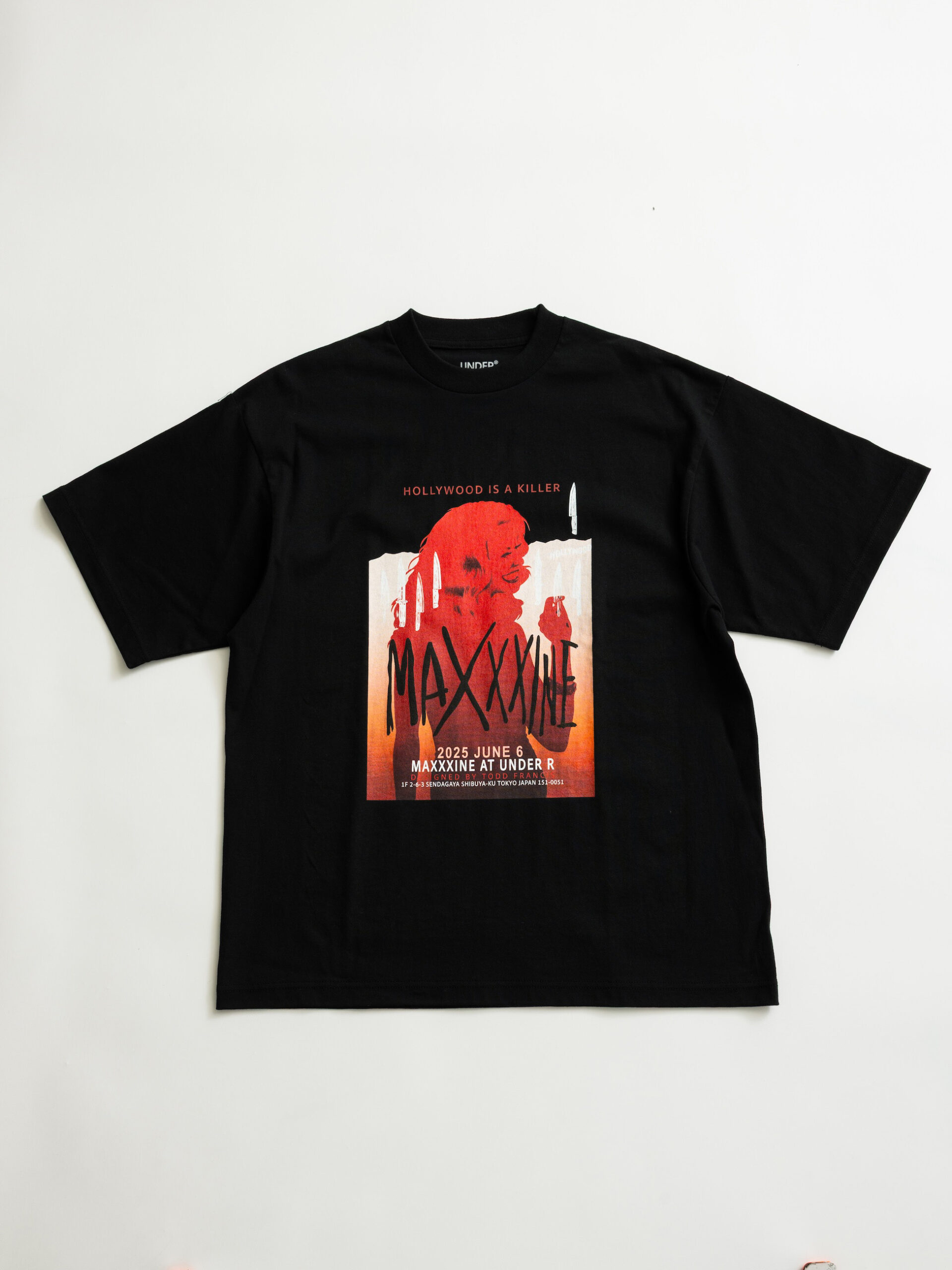 NEWS»映画『MaXXXine マキシーン』オフィシャルサイト » 「A24」×「UNDER R」のポップアップストアがオープン！ A24公式「MaXXXineマキシーン」アイテムや ...